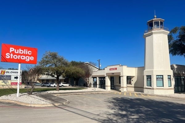 Public Storage - San Antonio - 7106 Bandera Road - San Antonio, TX